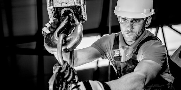 Kranvermietung in Hamburg für Industrie, Gewerbe und Privat - Knaack Krane